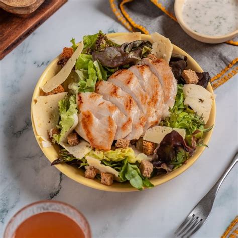 Ensalada César Pollo Tradicional Marca Tremus Tremus