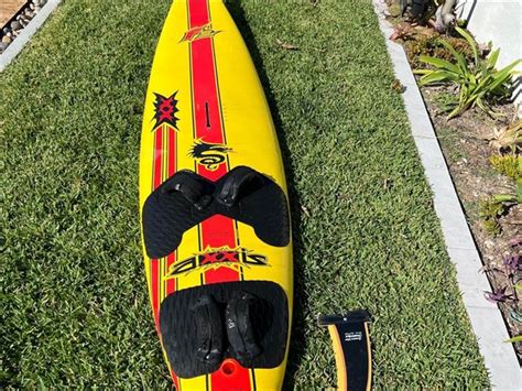 F2 Axxis 98 Litre 273 Cm Windsurfing Board For Sale