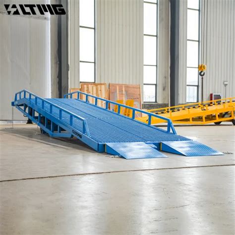Hydraulic Mobile Ton Floating Container Ton Ton Leveler Cargo Loading Dock Ramp Loading