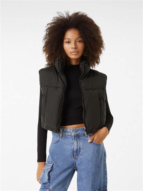Bershka Vesta (Černá) | ABOUT YOU