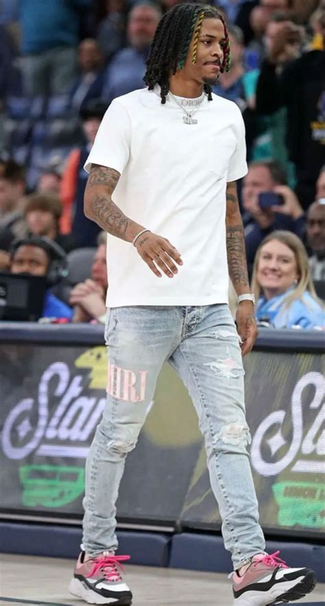 Pin By Brittany Entzminger On Nba Drip Pt 5 Cool Outfits For Men Men