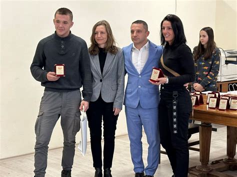 СУ ГЕН ВЛАДИМИР СТОЙЧЕВ Спортно училище гр София 10 те най добри спортисти за 2023г