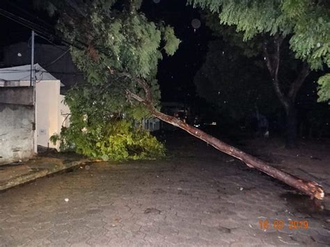 Forte temporal provoca estragos em municípios do norte do Espírito Santo