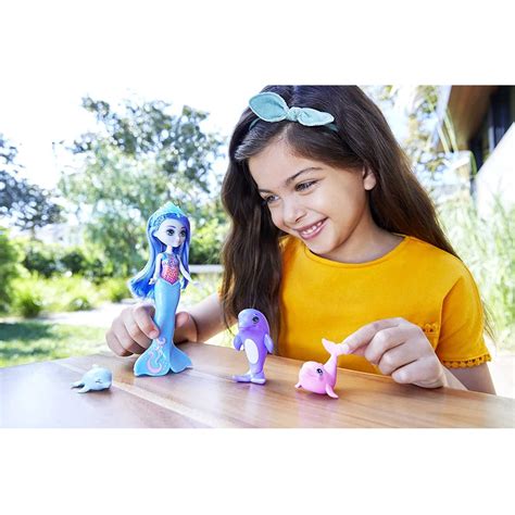 Игровой набор Энчантималс - Семья Доринды Дельфин (Enchantimals Family ...