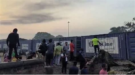 3 Bogies Of Goods Train Derail In Odishas Rourkela