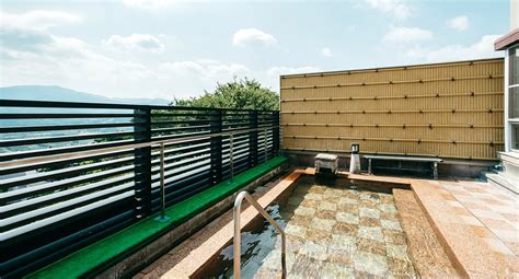 温泉｜【公式】亀の井ホテル 富田林｜獄山山頂に建つ温泉ホテル