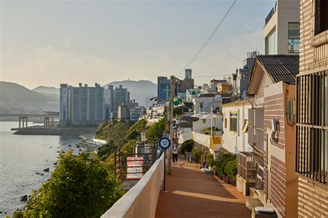 釜山必玩濱海壁畫步道！韓國版聖托里尼藍白海岸村 景點