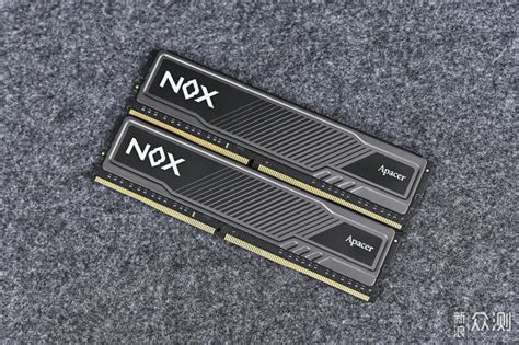 宇瞻 Apacer Nox Ddr4 4000 内存开箱简测原创新浪众测