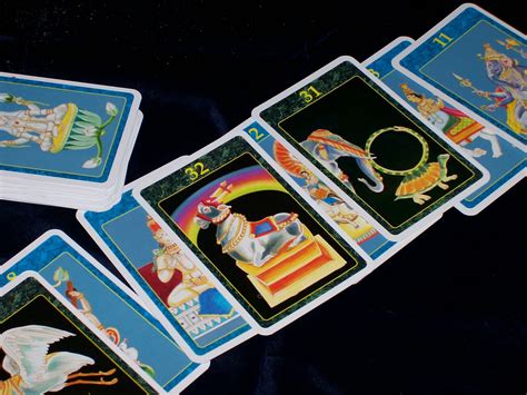 ø Tarot Gratis Gratuito Amor Salud Trabajo Online Oraculo Runas