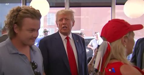 သမ္မတဟောင်း Trumpနဲ့ လျှို့ဝှက်မှတ်တမ်းဆိုင်ရာ စွဲချက်