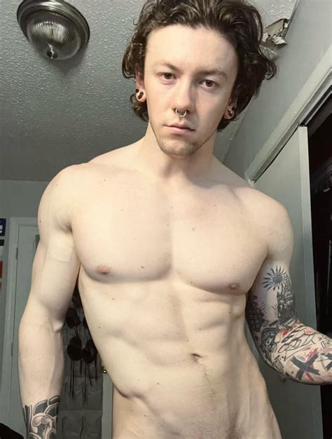 Let Me Put You Against The Wall Rxngay