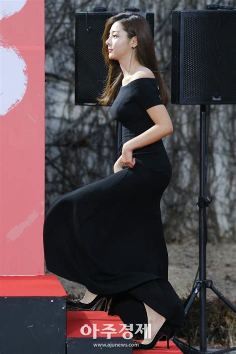 아주동영상 설인아 글래머 몸매 뽐내며 등장 가온차트k Pop어워드 아주경제