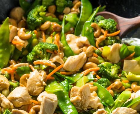 Whole30 Chinese Cashew Chicken Stir Fry Recipe