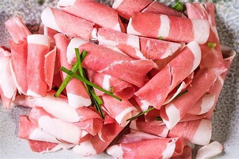 雙北專案查核「豬肉標示違規」！這1滷味連鎖店入榜2次1案把美豬標台灣、1案把台灣豬標加拿大 風傳媒 Line Today