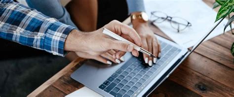 Zoho Sign Pricing Plans Which Is Better For You Signaturely