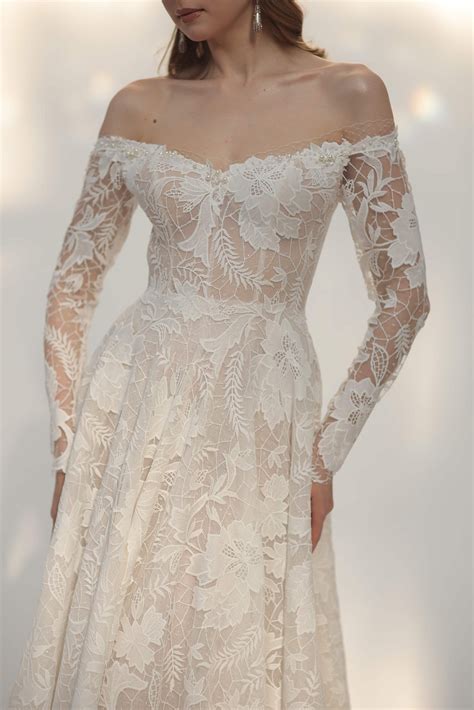 Afra Model Nurcan Ege