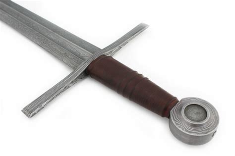 The Crusader Sword Elite Series 1612 Darksword Armory