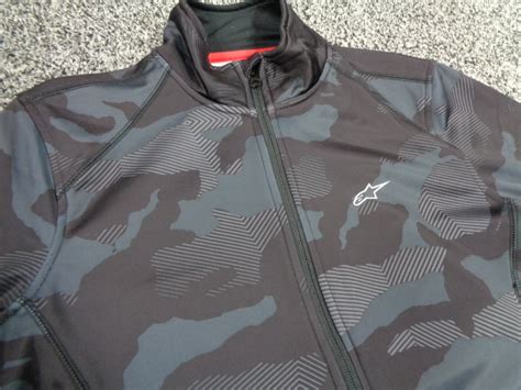 Yahooオークション ・ 展示未使用品 Sサイズ 【alpinestarsアルパ