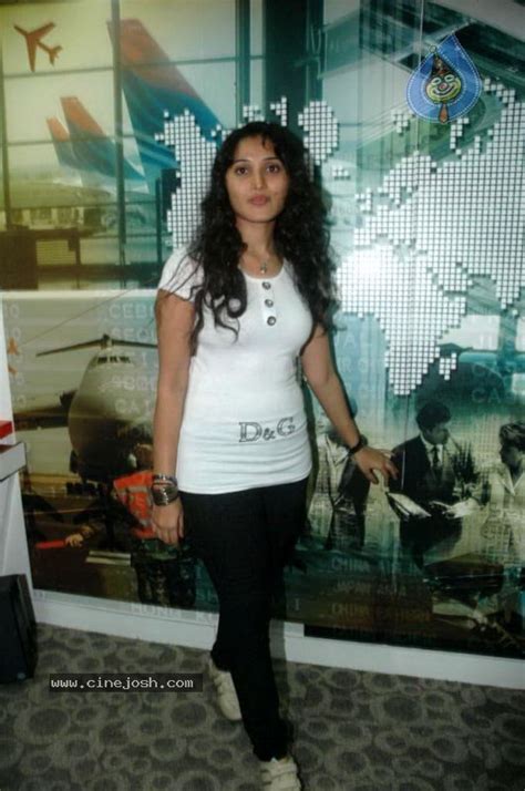 Lalithya New Stills Photo 29 Of 45