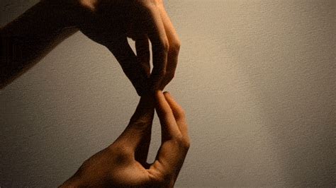 20 Great Hands Animated S Best Animations