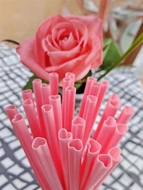 50ชิ้น แพ็ค แฟนซีหัวใจสีชมพู แดง หลอดดูด ใช้ซ้ำได้ สำหรับดื่ม หลอดดูด