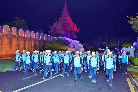 မန္တလေးမြို့၊ကျုံးဘေး၊ရတနာပုံဥယျာဉ်တွင် ဒီဇင်ဘာအားကစားလ ပထမပတ