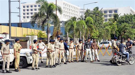 Maharashtra Political Crisis Why Eknath Shinde Went For BJPs Surat