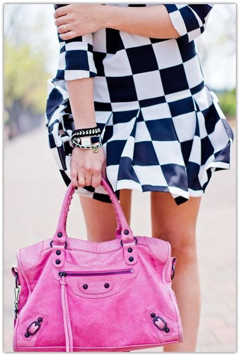 Play Checkers