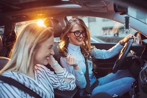 Car Crash Caused By Debris In The Road Who Is Liable Ogborn Mihm Llp