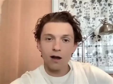 Pin De Pawslovekindness Em Tom Holland🕸 ️ ️ ️ ️
