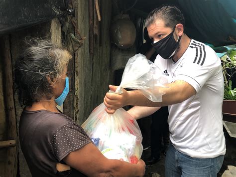 En Tlaola Y Tlapacoya Sedif Beneficia A Damnificados Por El Huracán