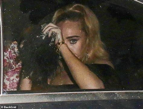 Adele Is Pictured Sneaking Out Of Drakes 33rd Birthday Party Daily Mail Online