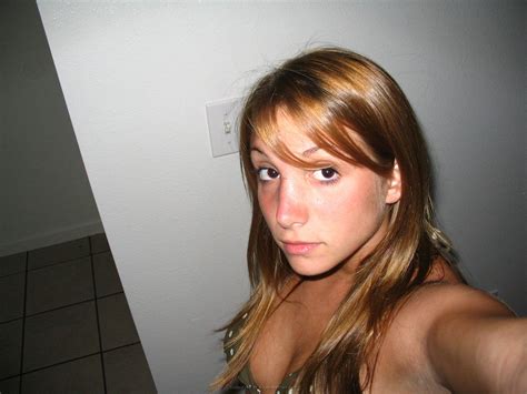 Re Very Hot Amateur Girls