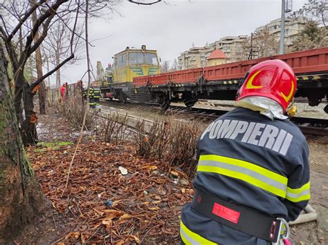 Accident feroviar cu victime la Gara Pitești urmat de incendiu