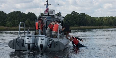Sailors Navigate Airmen Through Joint Boating Course Joint Base