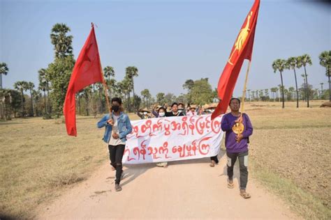 ရွာပေါင်းစုံ သပိတ် စစ်ကြောင်း ဖက်ဆစ် စစ်တပ် တော်လှန်ရေး ချီတက် ဆန္ဒပြ Khit Thit Media