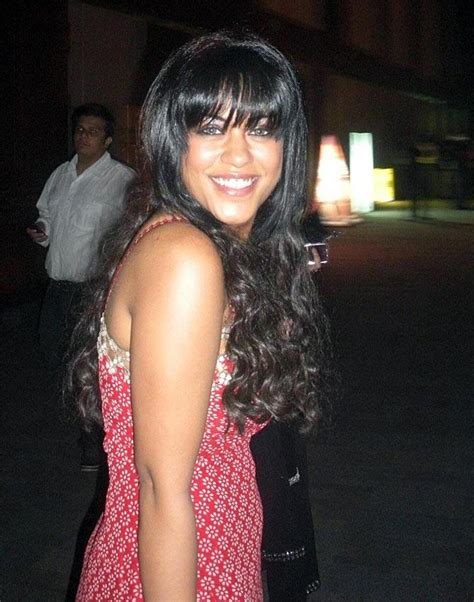 Spotted Mumait Khan In Hyderabad Movies