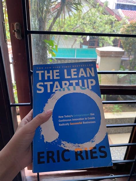 The Lean Startup Buku Buku And Alat Tulis Buku Di Carousell