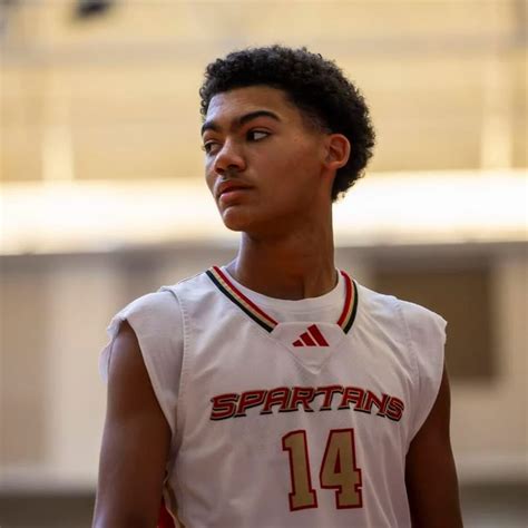 Baer Bailey Bigbaerbailey • Instagram Photos And Videos