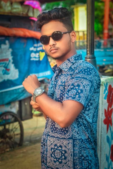 Pin By Siam The Exposed On Siam Ahmed Men Casual Mens Tops Button