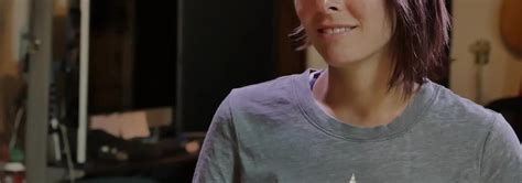 Watch The Handsome Asians Motorcycle Club S01e05 Lauren Trantham Of Ride My Road Free Tv