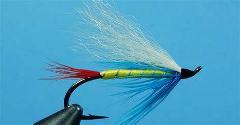 Flytying New And Old Patriot