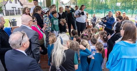 Wrocław Upamiętnił Pomysłodawcę Unicef Ludwika Rajchmana Został Patro