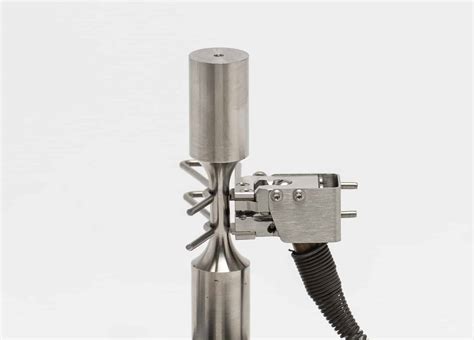 What Is An Extensometer Basic Extensometer Guide