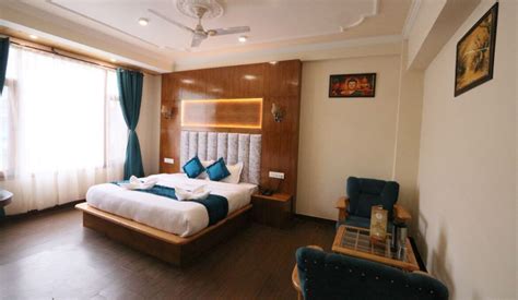 Super Deluxe Room Mall Road Manali Only 999 With Free Wifi