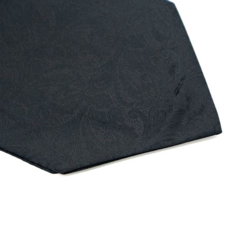 Paisley Jacquard Solid Ascot Tie Gentleman Rules