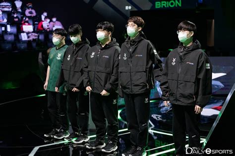 Lck 프레딧 농심 꺾고 연승 행진농심은 3연패종합