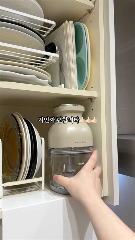 메종드샹스 공동구매 멀티행거and가방걸이 Open 아이들이 있는 가정이라면 특히나 필요한 정리템 인기폭발이었던 기존 피피드 가방걸이와 가방은 물론 아우터까지 정리가