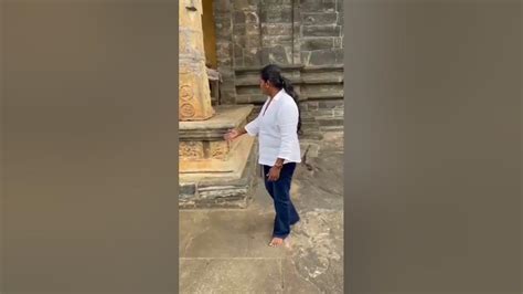 නර්තන ඉතිහාසය සඳහා වැදගත් ගඩලාදෙණිය විහාරයේ පාදමේ ඇති නටන ගයන හා වයන රූප Youtube