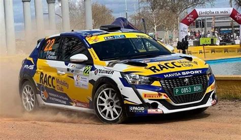 Sergi Pérez Jr i la copilot molletana Lorena Romero guanyen el Rallye